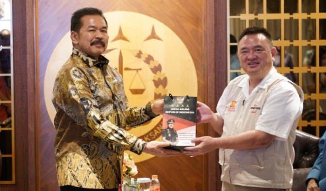 Eka Cipta Foundation Bersama rombongan Silaturahmi Dengan Jaksa Agung ...